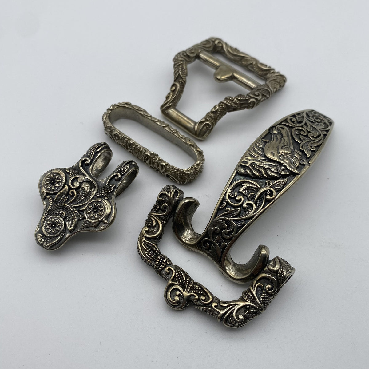 Ornate Brass Belt Hardware Set,Intricate Horse-Engraved Buckle & Acces ...